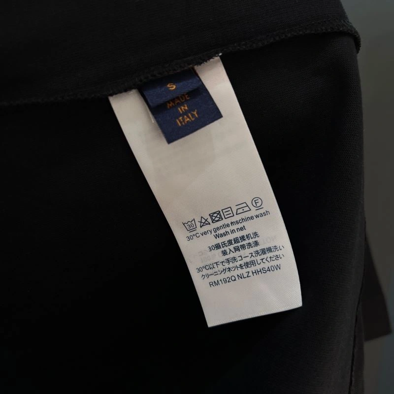Discounted Louis Vuitton T-Shirts