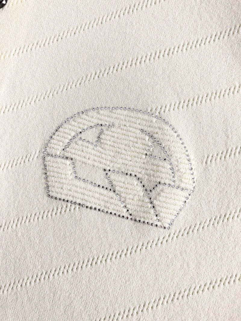 Factory-made Louis Vuitton T-Shirts