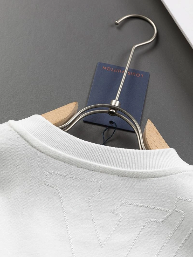 Low-cost Louis Vuitton T-Shirts