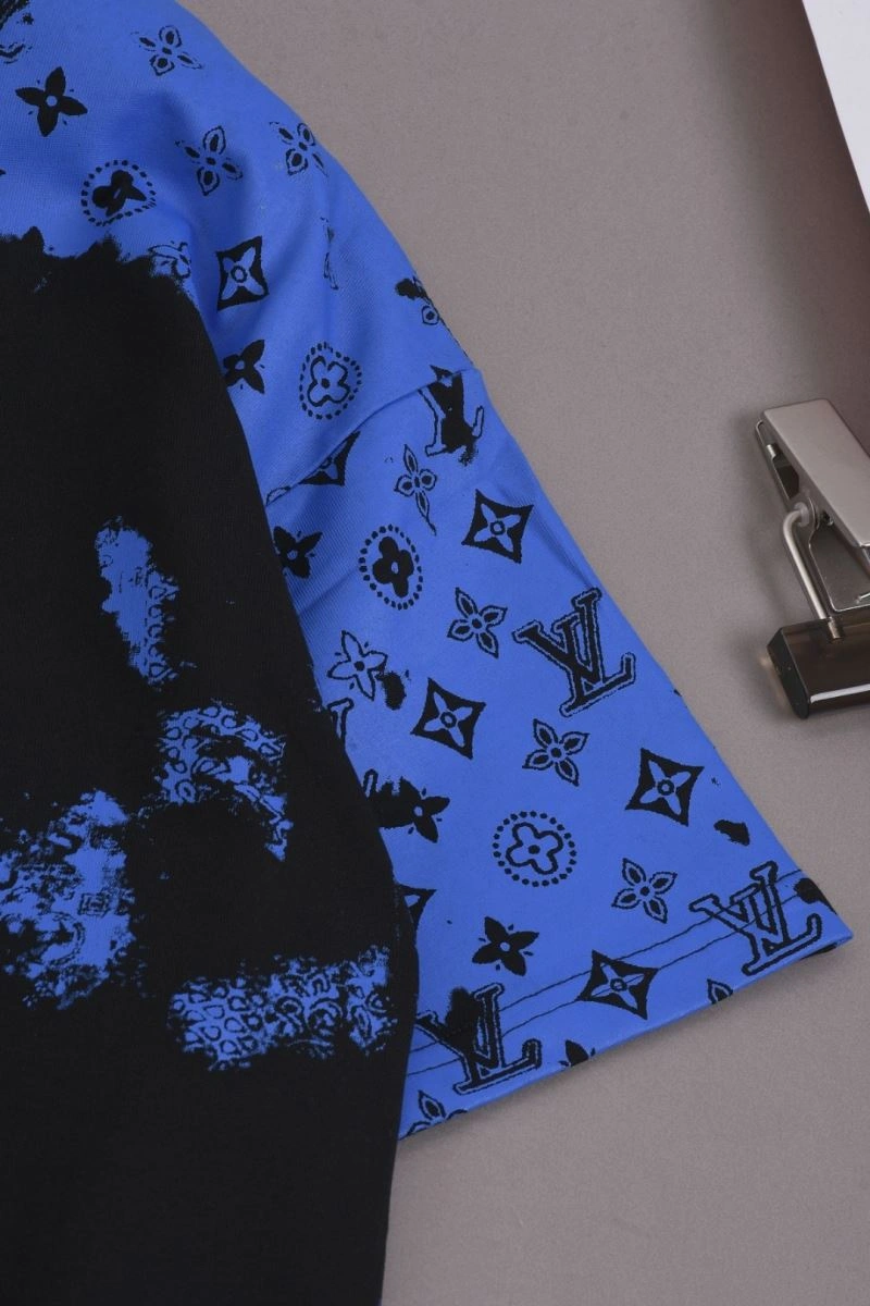 Low-cost Louis Vuitton T-Shirts