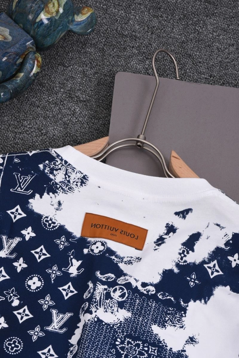 Top match Louis Vuitton T-Shirts