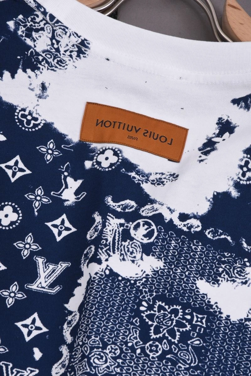 Top match Louis Vuitton T-Shirts