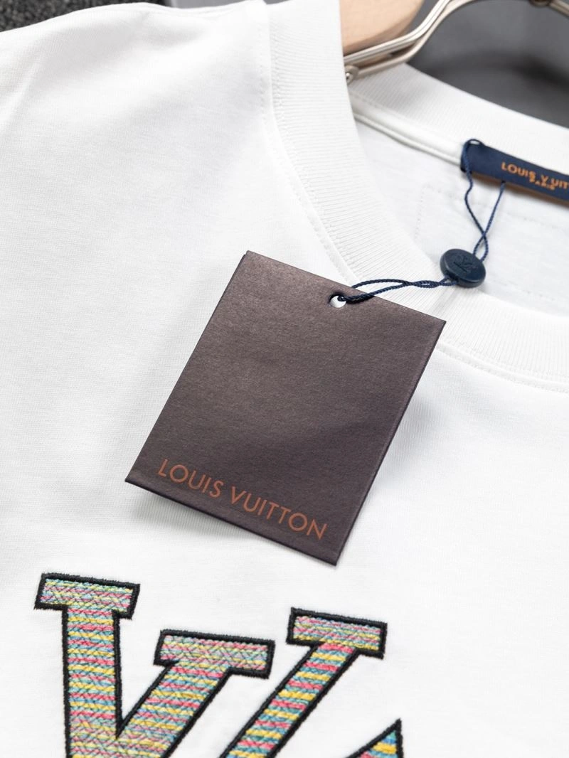 Reasonably priced Louis Vuitton T-Shirts