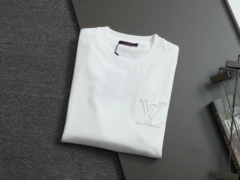 Economical Louis Vuitton T-Shirts