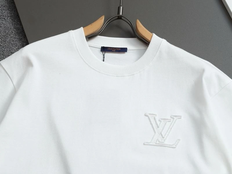 Economical Louis Vuitton T-Shirts