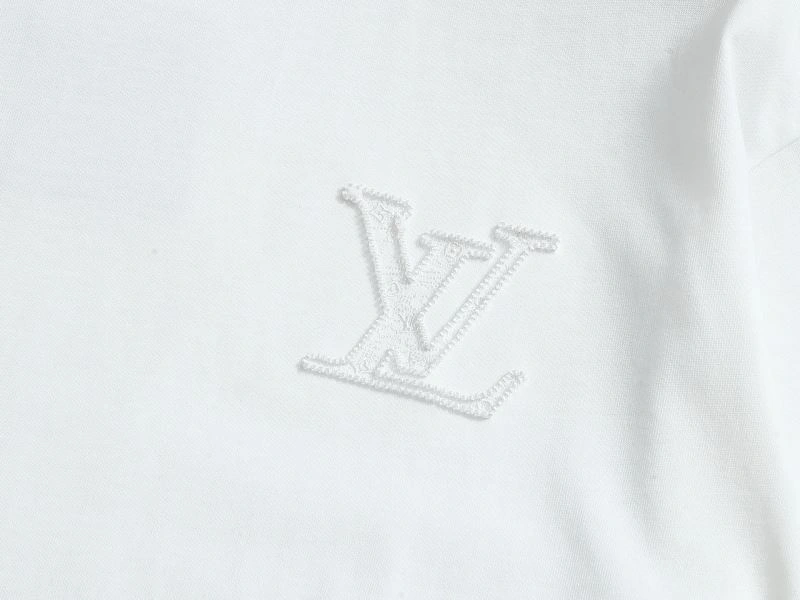 Economical Louis Vuitton T-Shirts