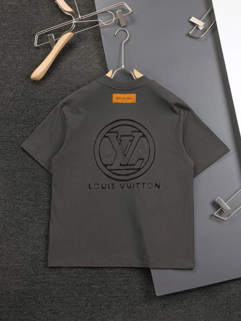 Precise copy Louis Vuitton T-Shirts