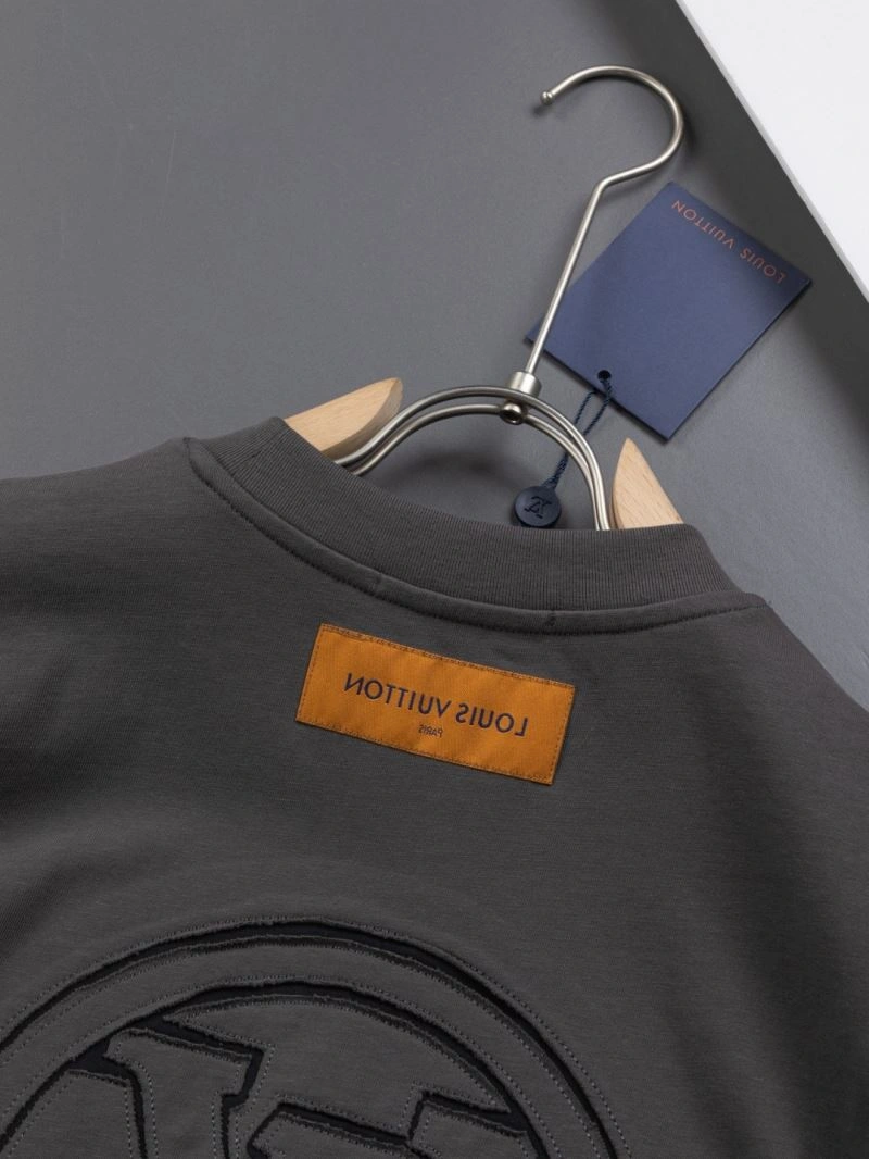 Precise copy Louis Vuitton T-Shirts