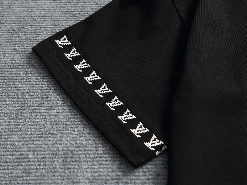 Factory-made Louis Vuitton T-Shirts