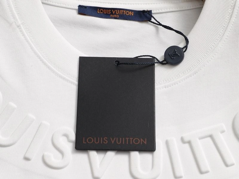 Inexpensive Louis Vuitton T-Shirts