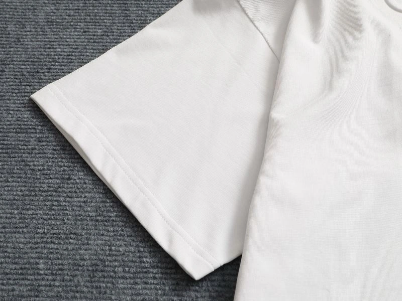 Inexpensive Louis Vuitton T-Shirts