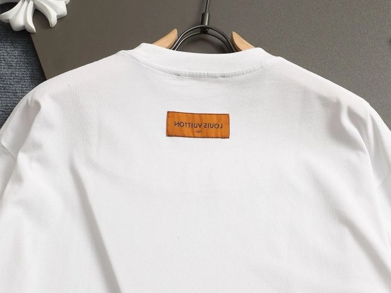 Inexpensive Louis Vuitton T-Shirts