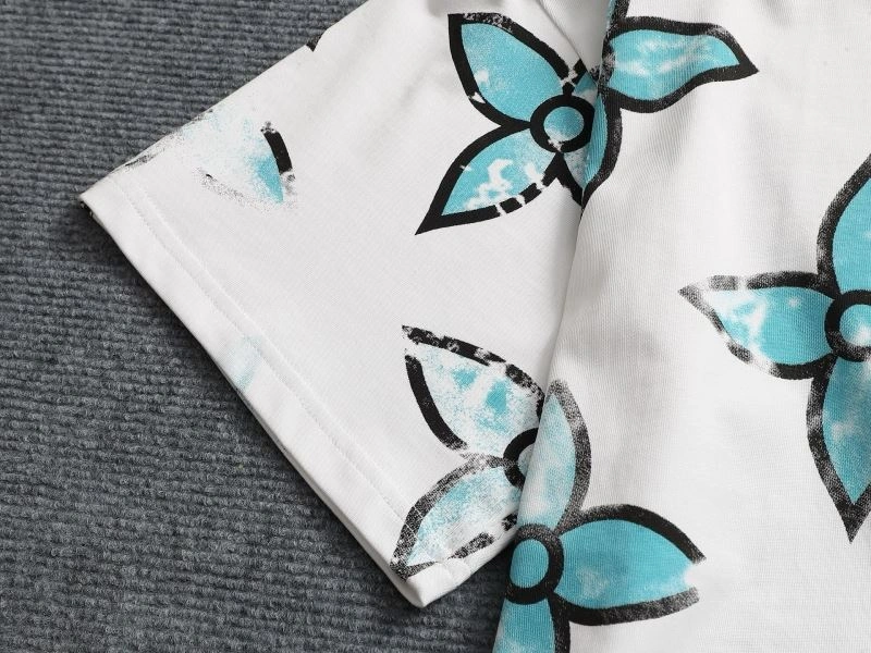 Factory-made Louis Vuitton T-Shirts