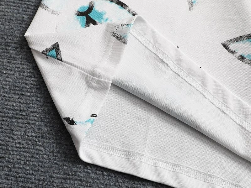 Factory-made Louis Vuitton T-Shirts