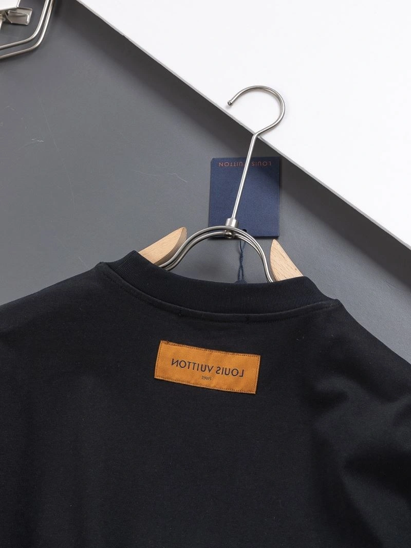 High fidelity Louis Vuitton T-Shirts
