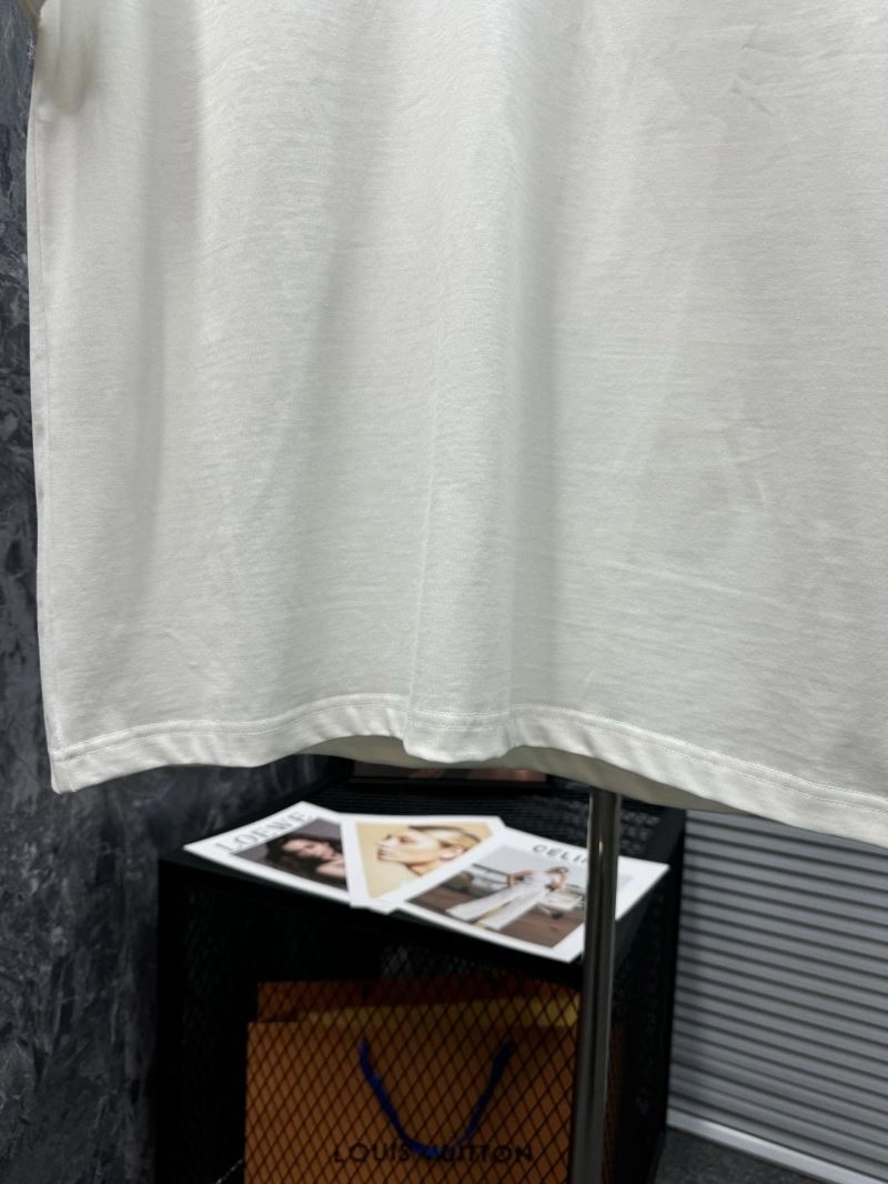 Reasonably priced Louis Vuitton T-Shirts