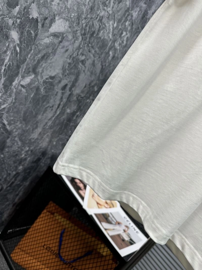 Reasonably priced Louis Vuitton T-Shirts