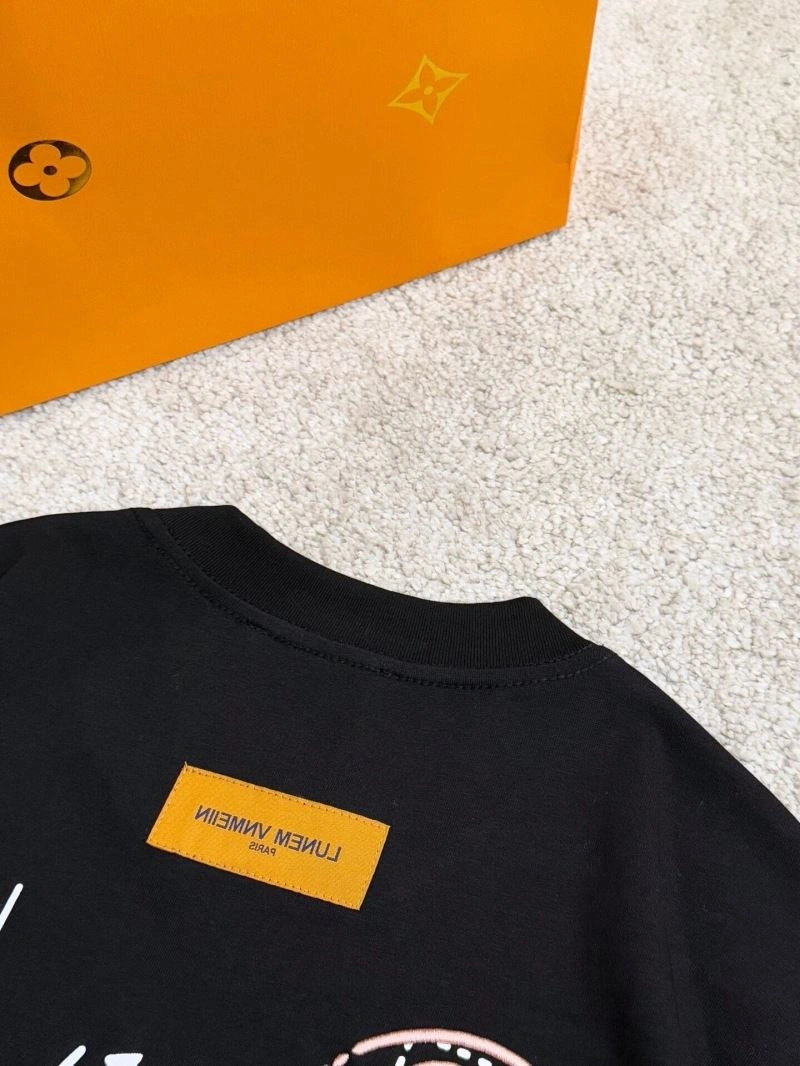 Precise copy Louis Vuitton T-Shirts