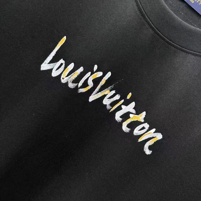 Precise copy Louis Vuitton T-Shirts