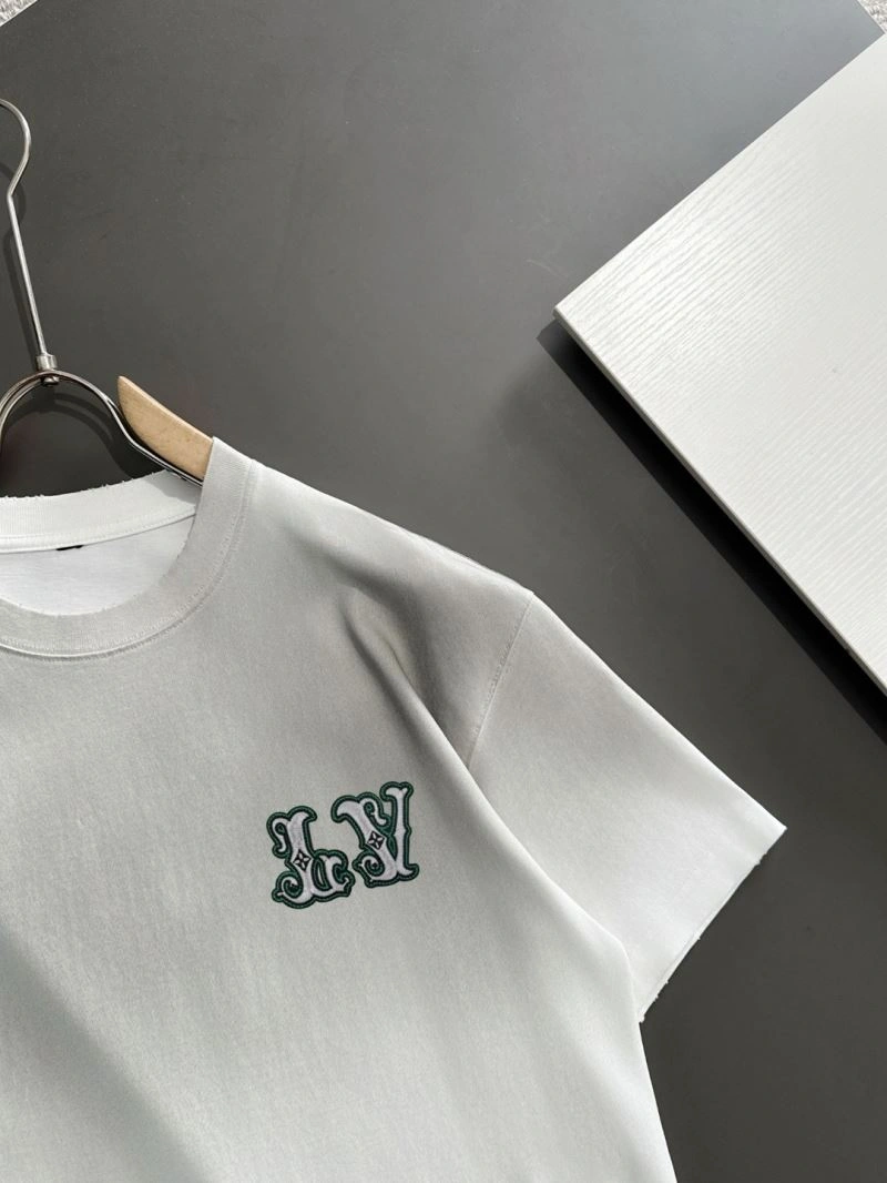Low-cost Louis Vuitton T-Shirts