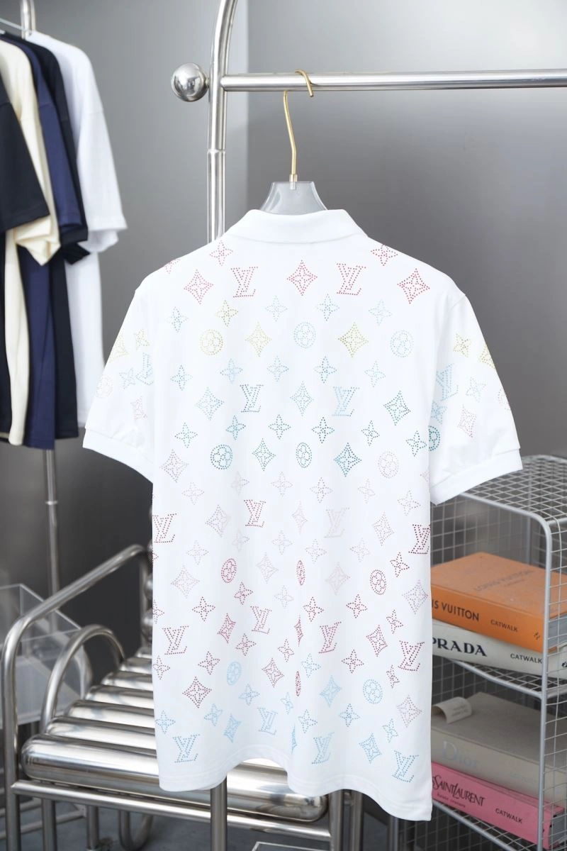 Indistinguishable Louis Vuitton T-Shirts