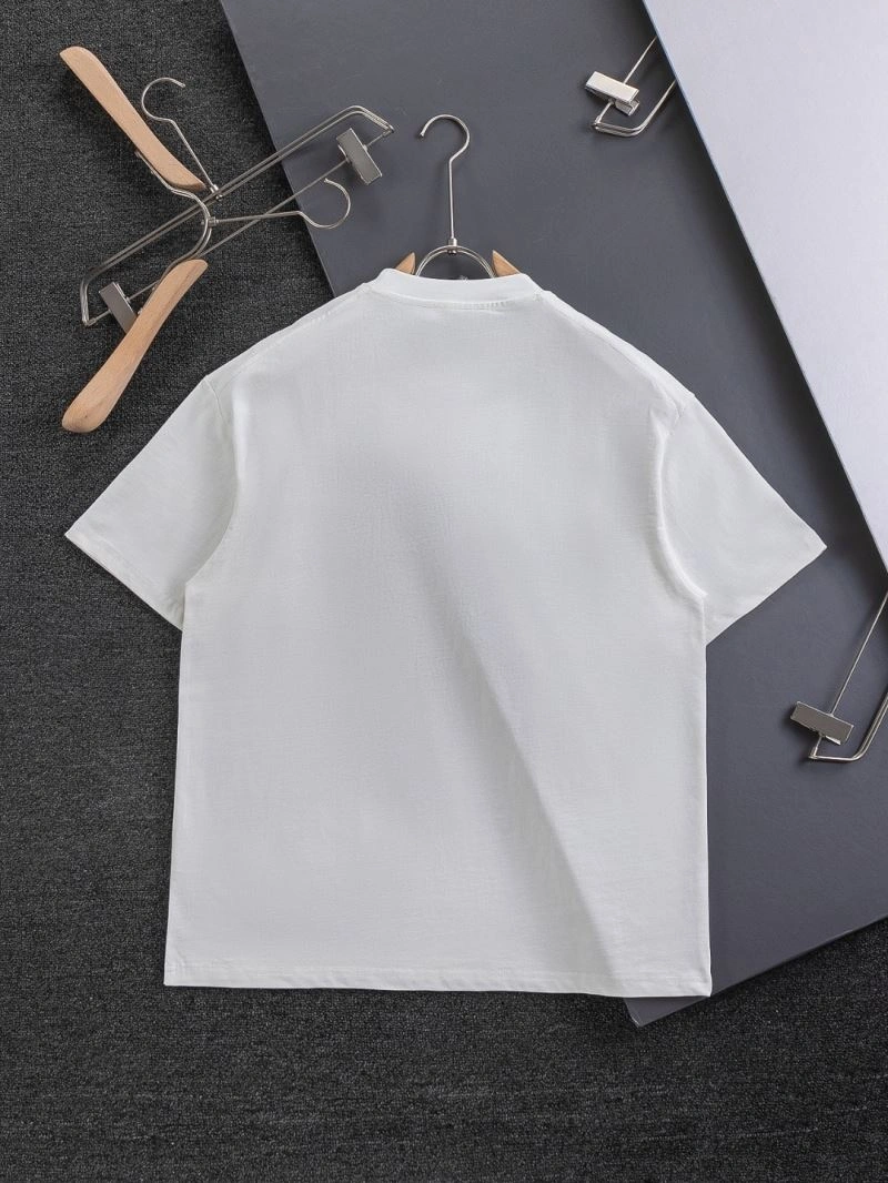 Inexpensive Louis Vuitton T-Shirts