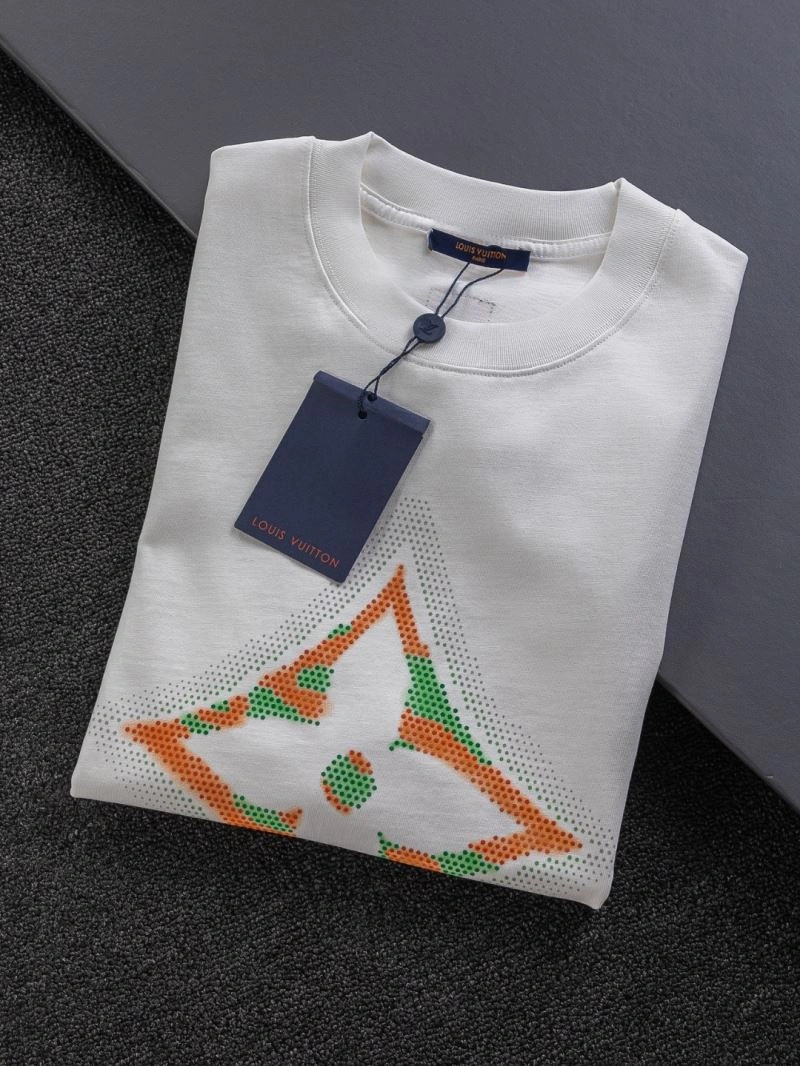 Bargain Louis Vuitton T-Shirts