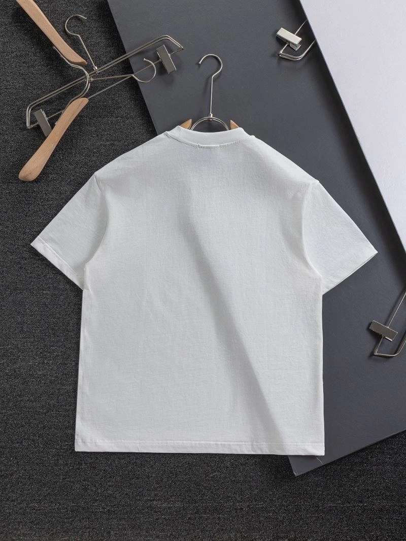 Low-cost Louis Vuitton T-Shirts