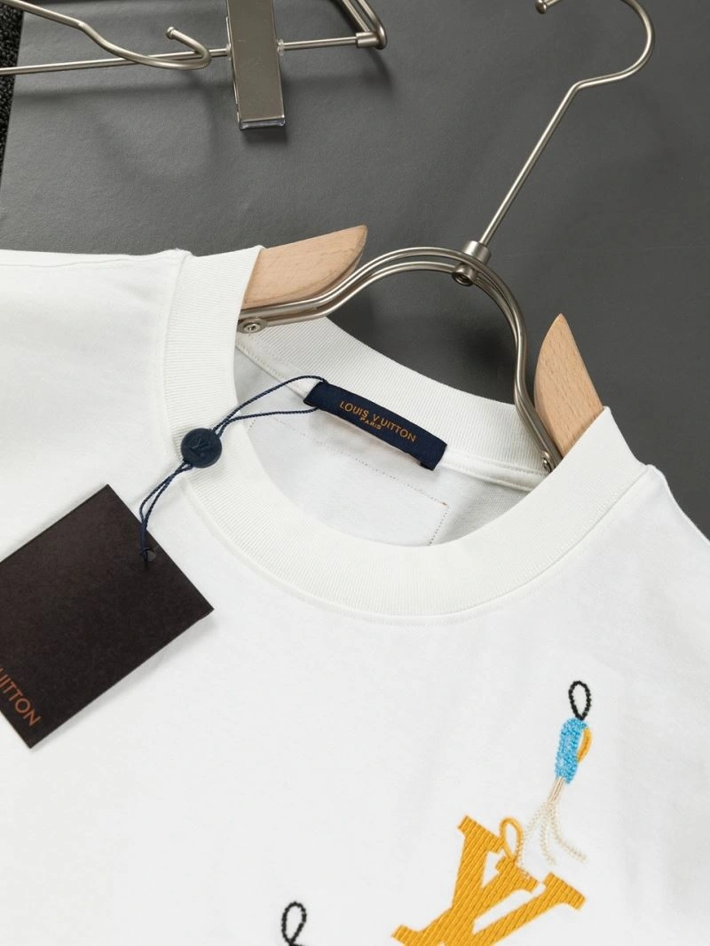 Inexpensive Louis Vuitton T-Shirts