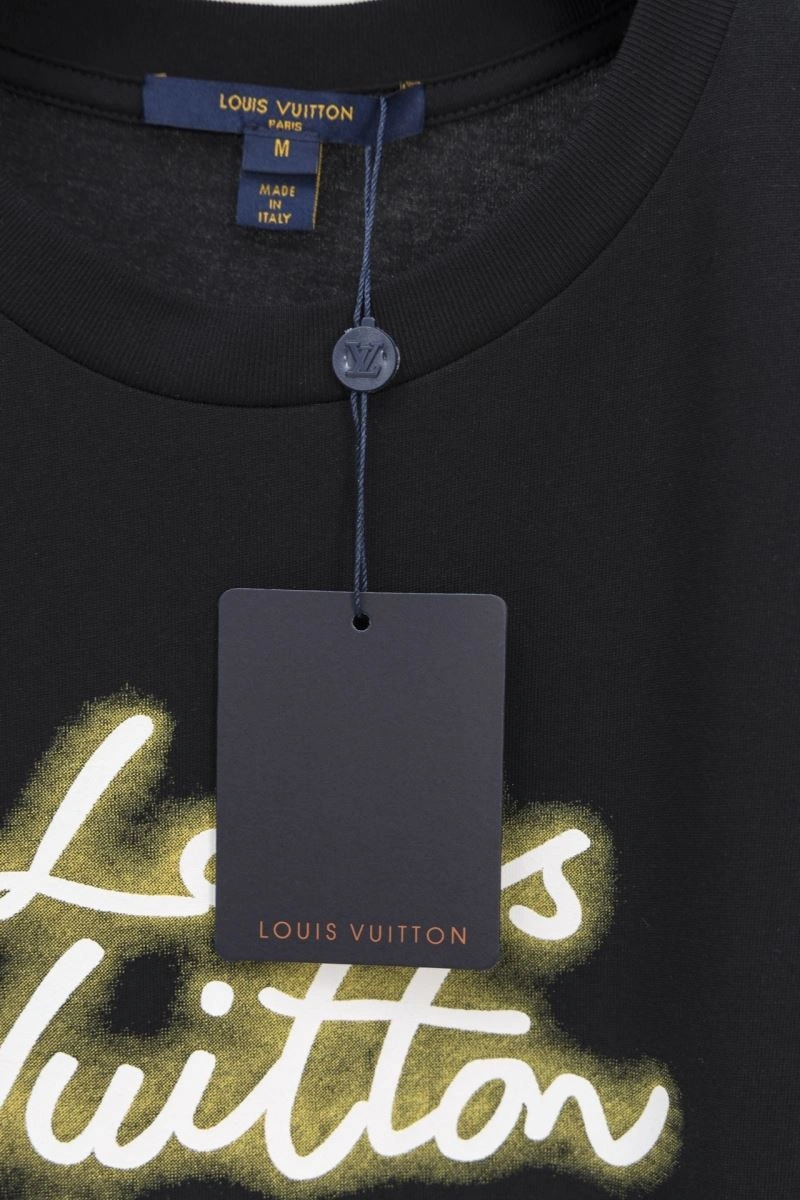 Inexpensive Louis Vuitton T-Shirts