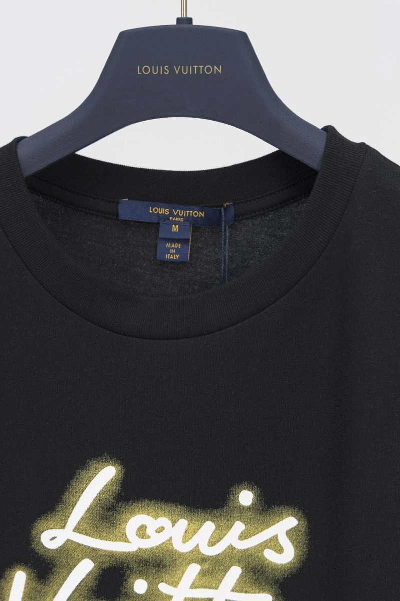 Inexpensive Louis Vuitton T-Shirts