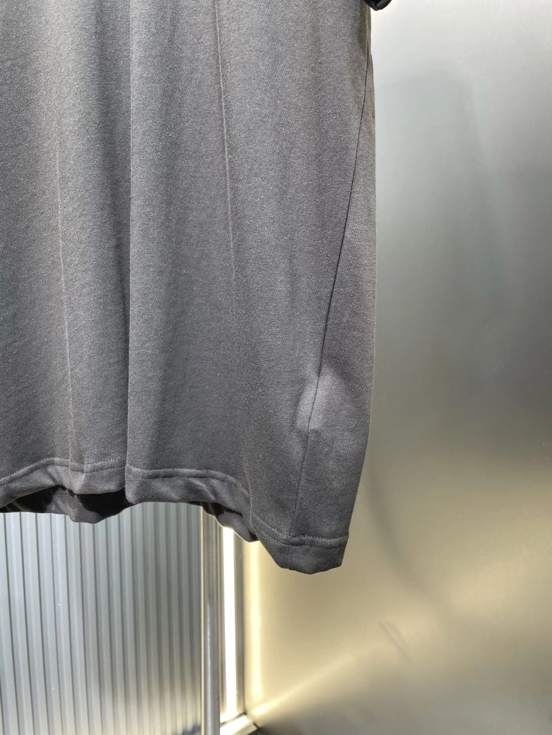 Factory-made Louis Vuitton T-Shirts