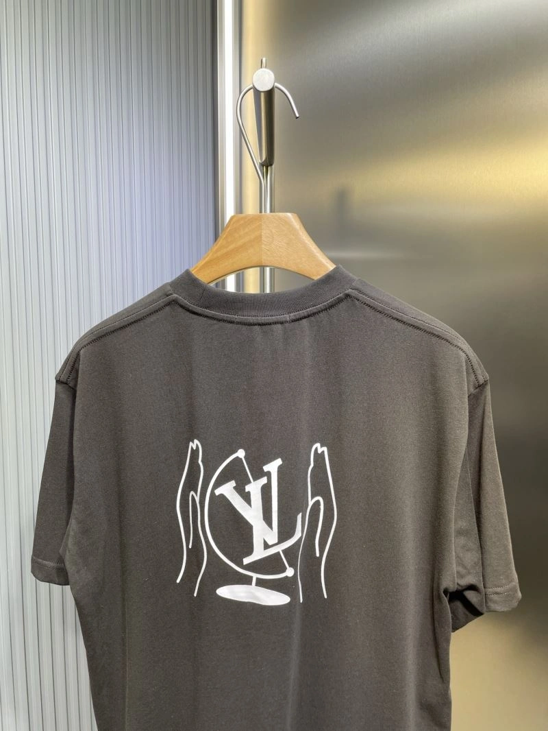 Factory-made Louis Vuitton T-Shirts