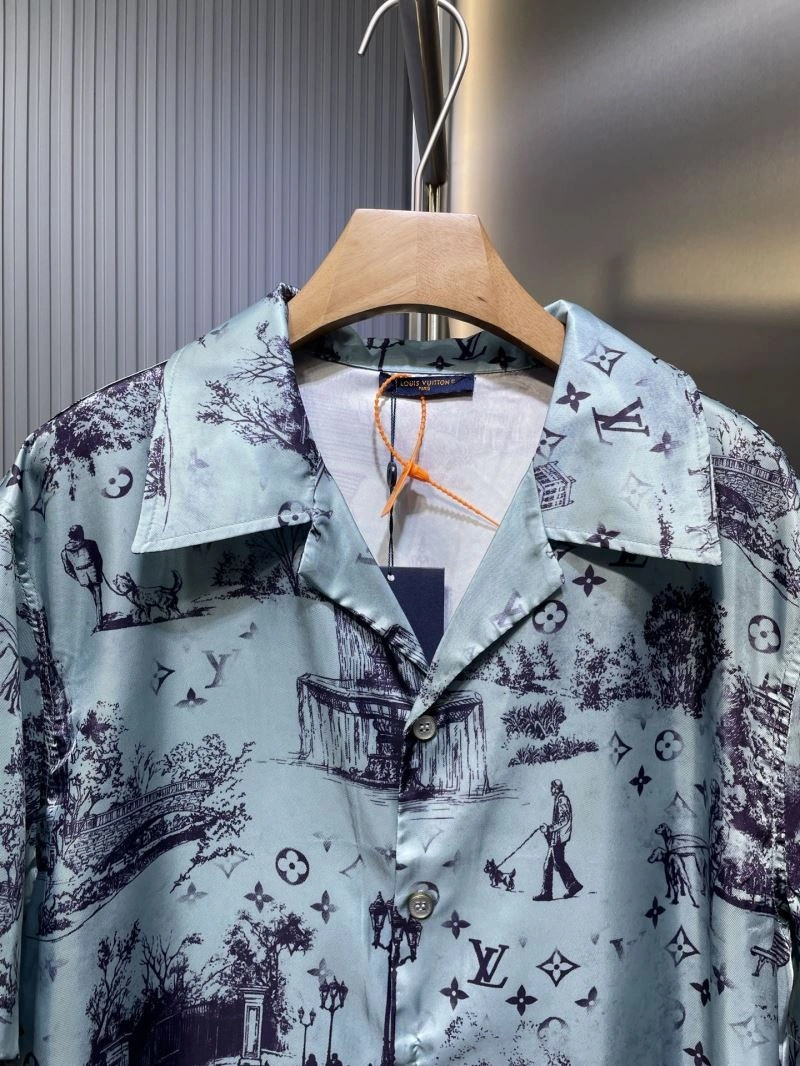 Bargain Louis Vuitton T-Shirts