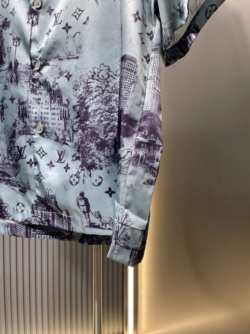 Bargain Louis Vuitton T-Shirts