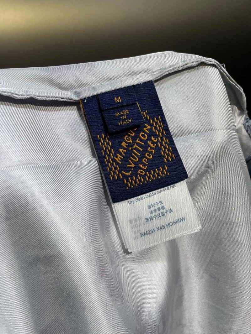 Bargain Louis Vuitton T-Shirts
