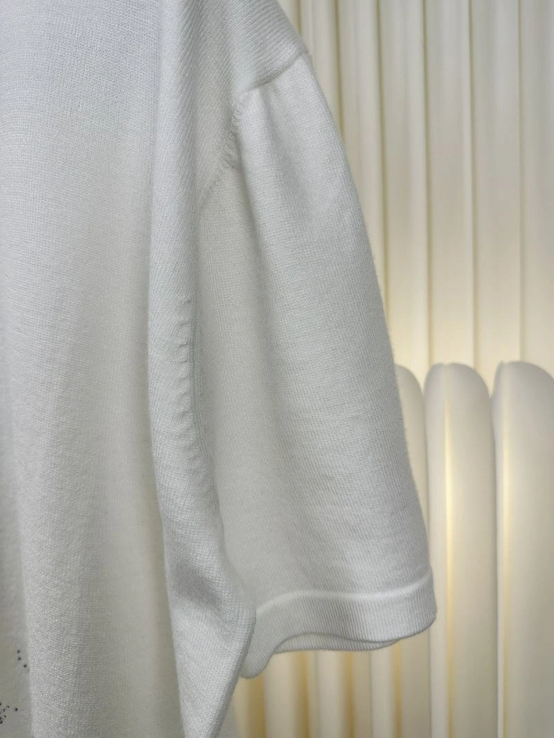 Bargain Louis Vuitton T-Shirts