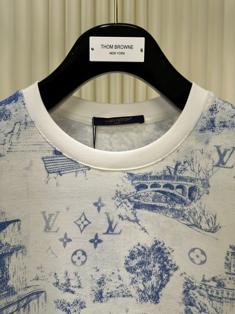 Low-cost Louis Vuitton T-Shirts