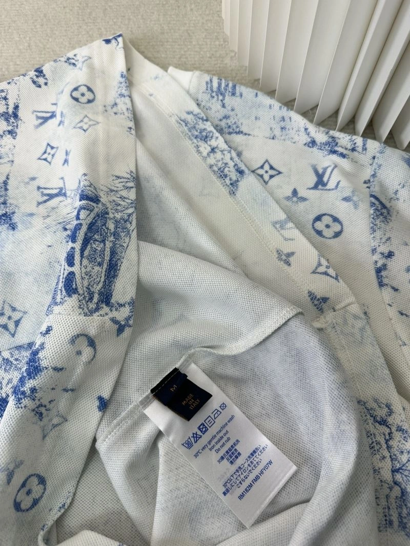 Low-cost Louis Vuitton T-Shirts
