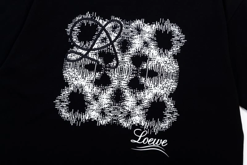 Value-priced Louis Vuitton T-Shirts