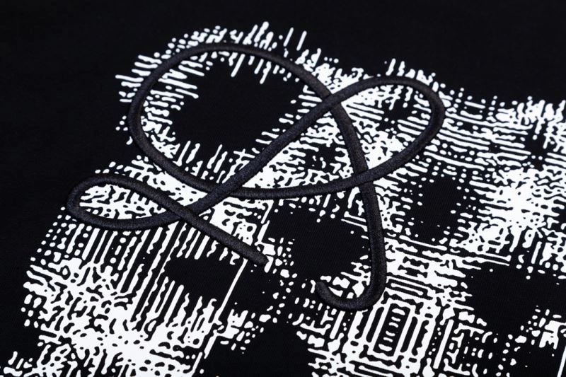Value-priced Louis Vuitton T-Shirts