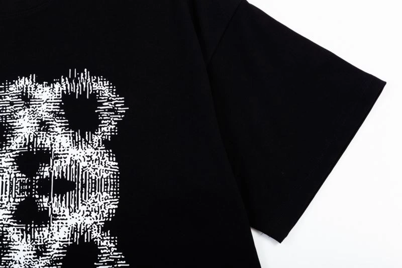 Value-priced Louis Vuitton T-Shirts