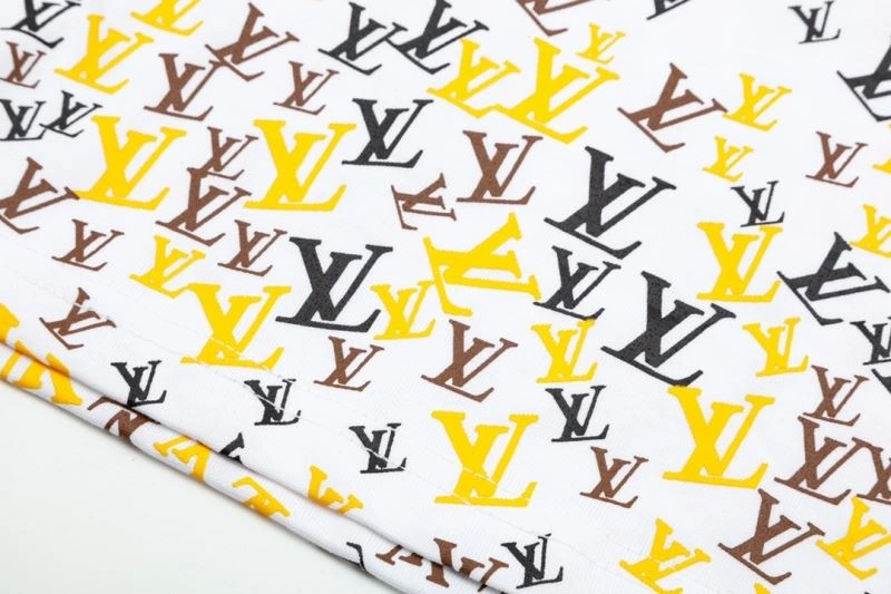 High fidelity Louis Vuitton T-Shirts