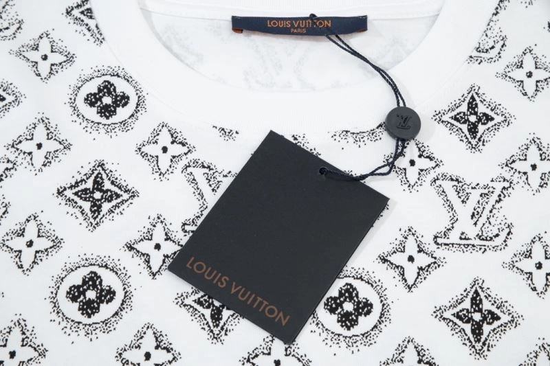 Reasonably priced Louis Vuitton T-Shirts