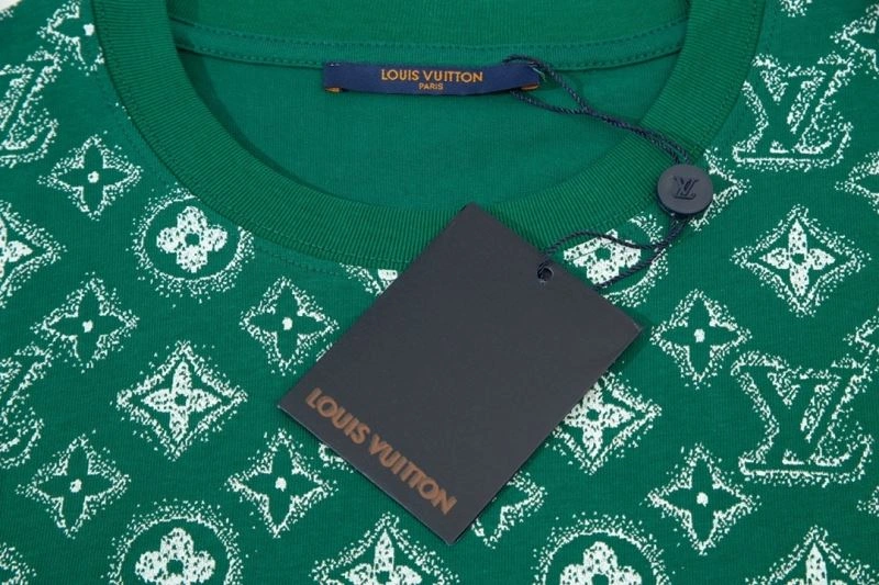 Discounted Louis Vuitton T-Shirts
