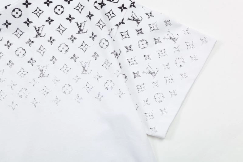 Inexpensive Louis Vuitton T-Shirts