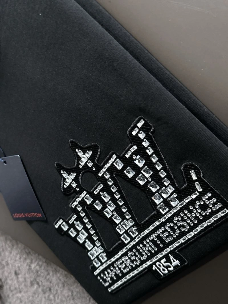 Precise copy Louis Vuitton T-Shirts