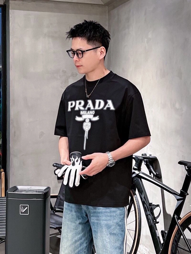 Low-cost Louis Vuitton T-Shirts