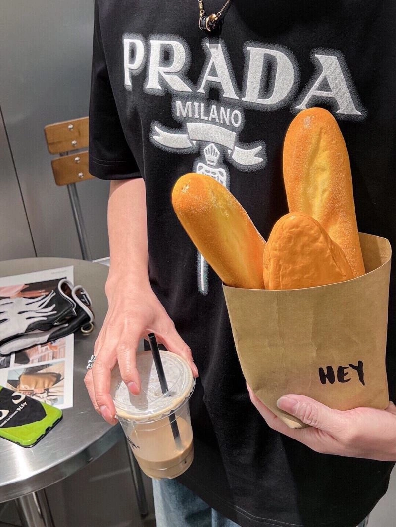 Low-cost Louis Vuitton T-Shirts