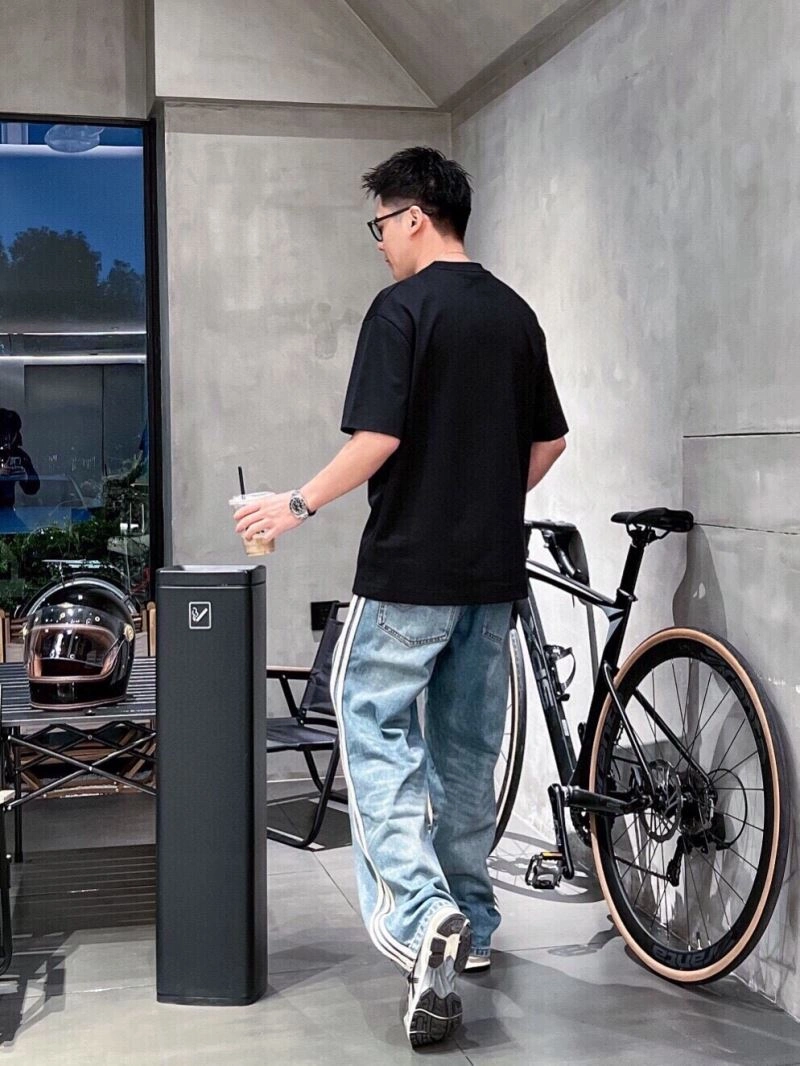 Low-cost Louis Vuitton T-Shirts